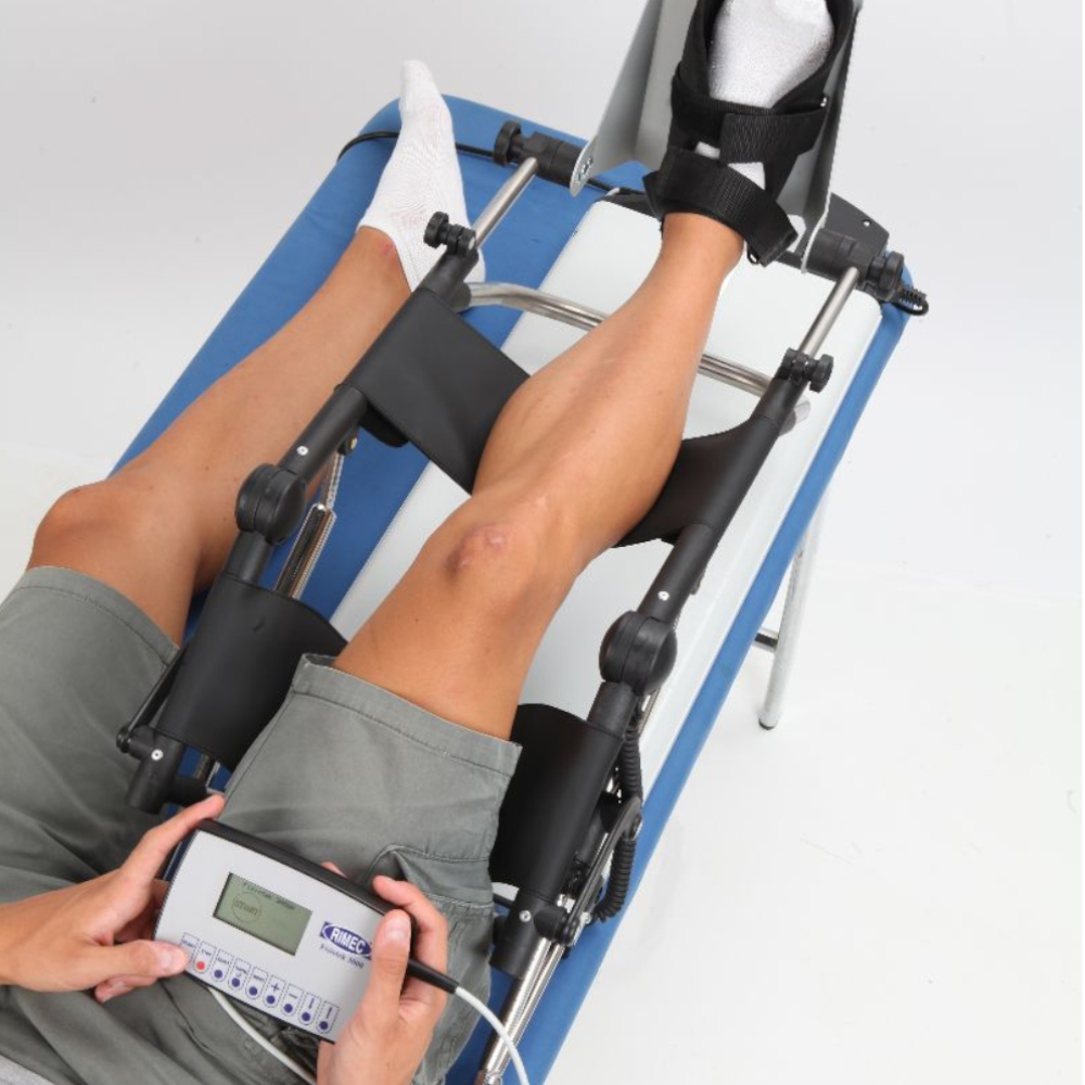 Aparat recuperare medicala pentru genunchi si sold Fisiotek® 3000 E ...